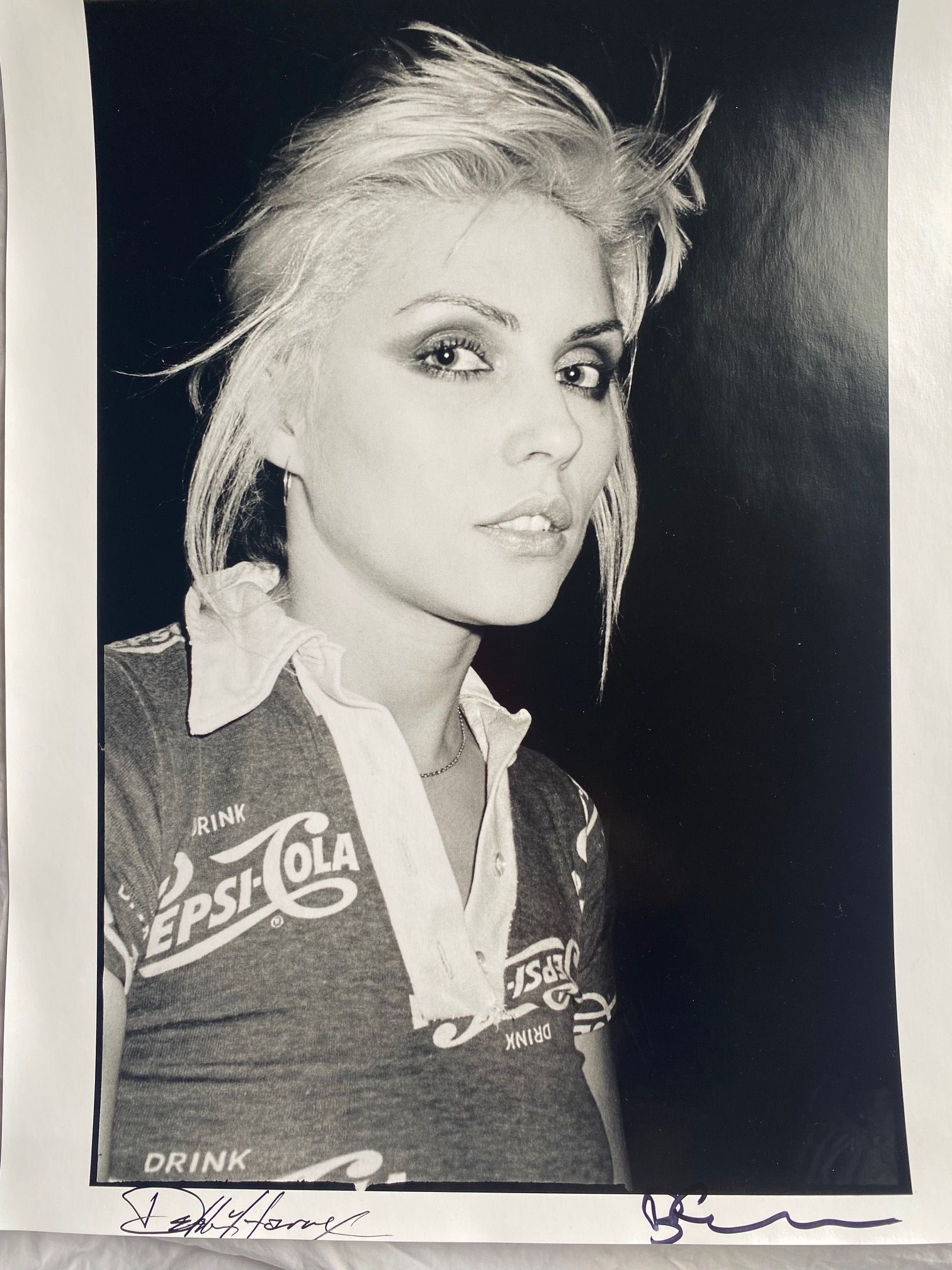 Debbie Harry-Signed "Pepsi Shirt" Bobby Grossman 16 x 20 Print