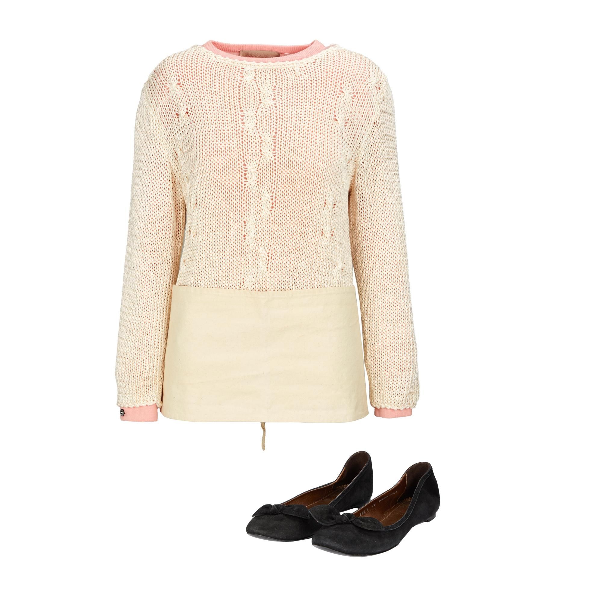 Cheers | Diane Chambers (Shelley Long) Ensemble with Bar Apron