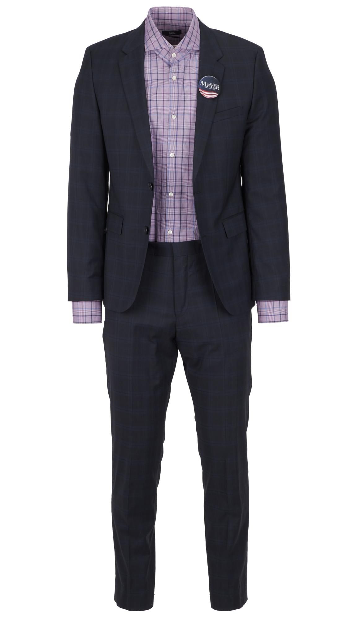 Veep | Gary Walsh (Tony Hale) Suit Ensemble with Campaign Buttons and ...