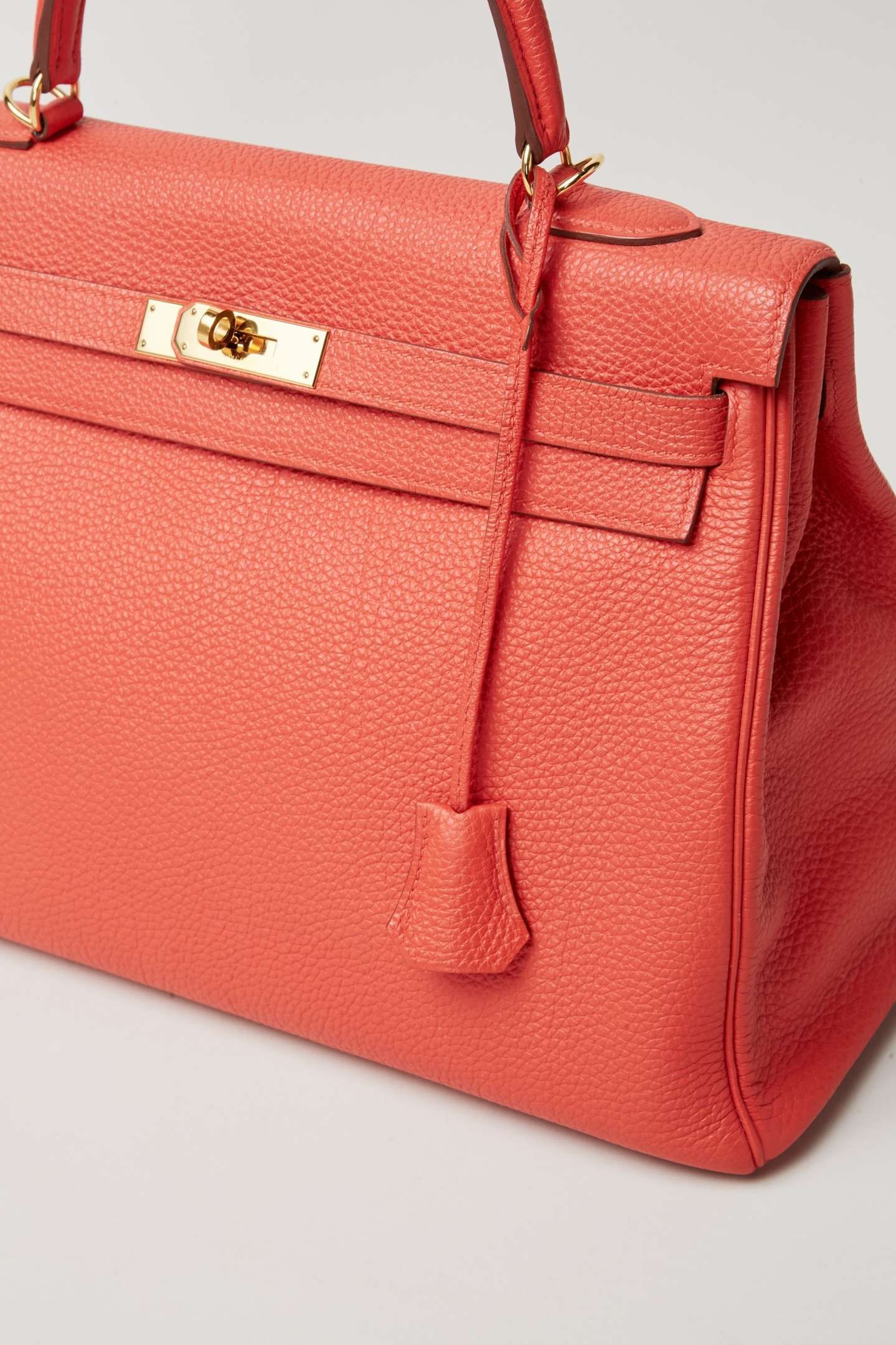Hermes | 2012 35 CM Kelly II Capucine Togo leather Handbag