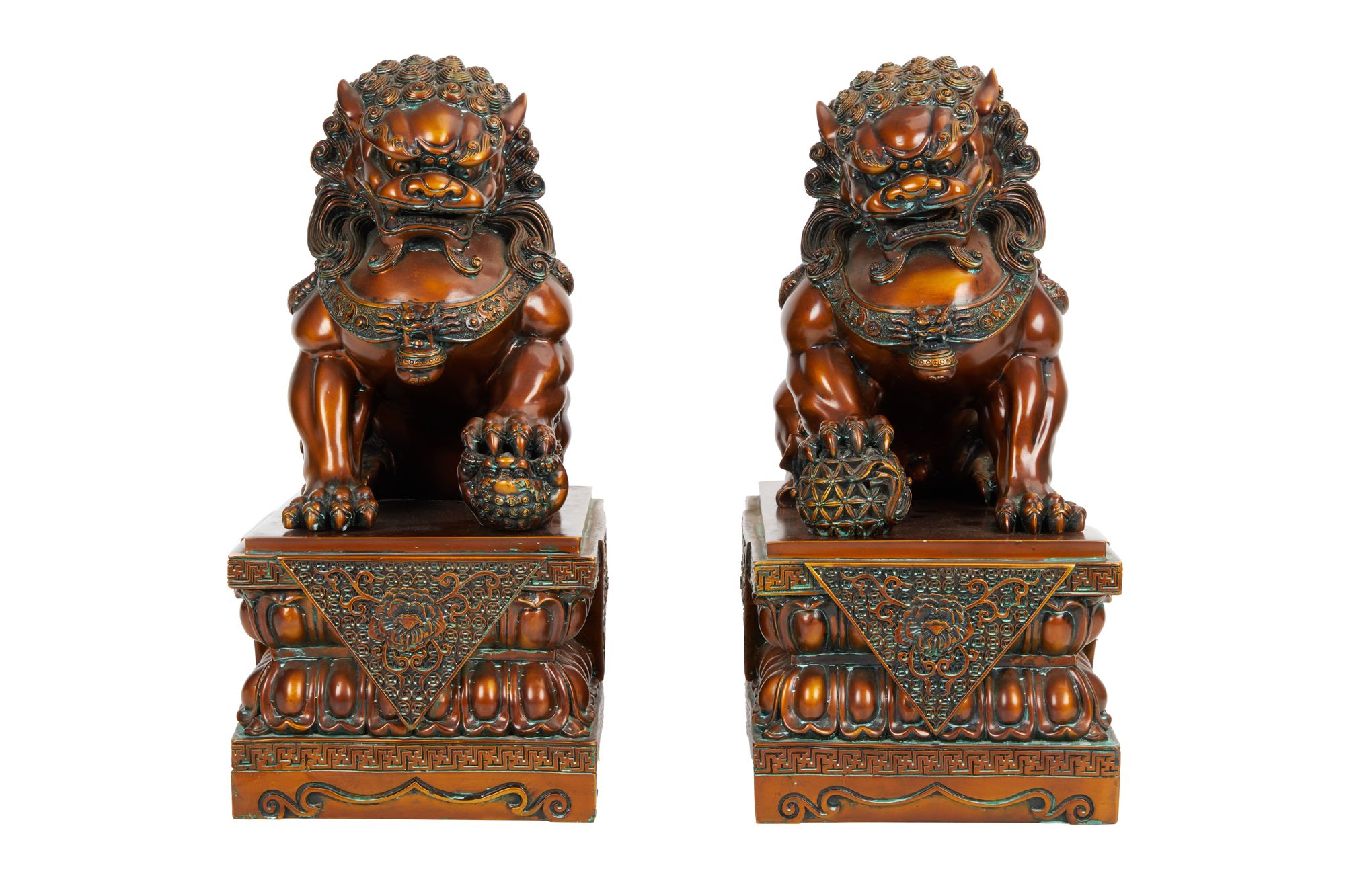 Tommy Lee | Foo Dog Statues