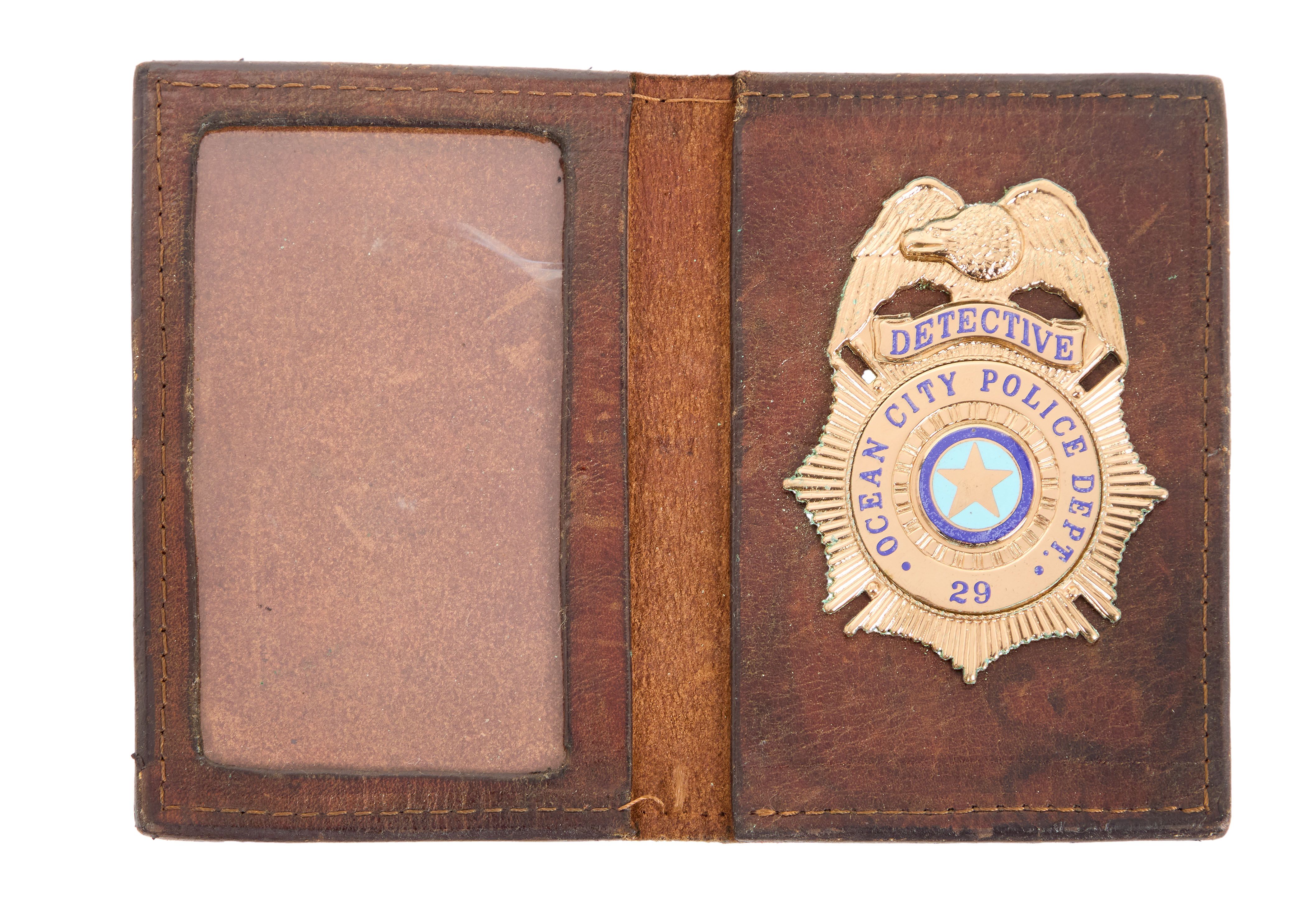 Midnight Caller & Riptide | Police Badge Props