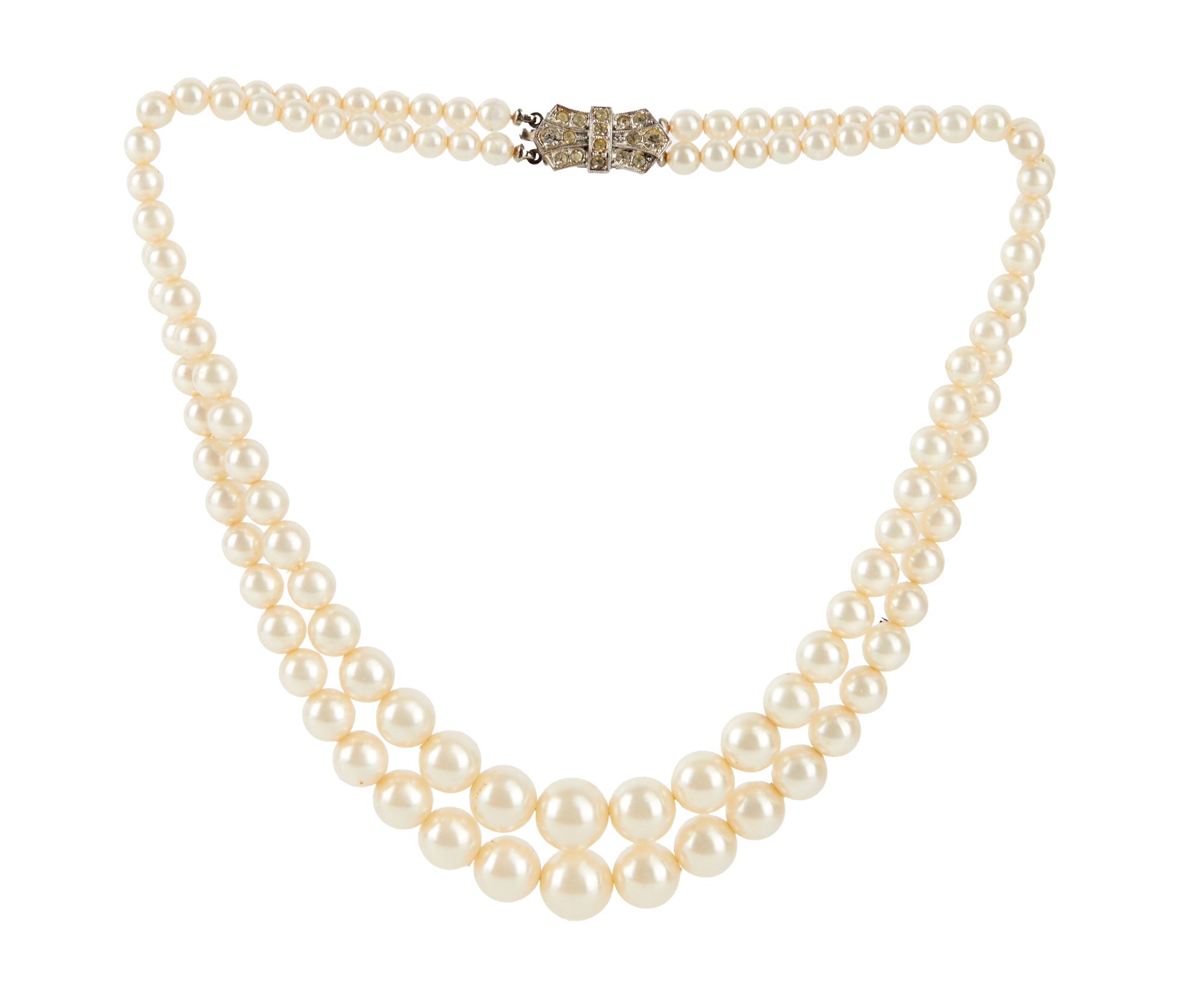 Claire Trevor et al. | Necklace from "Key Largo" by Joseff